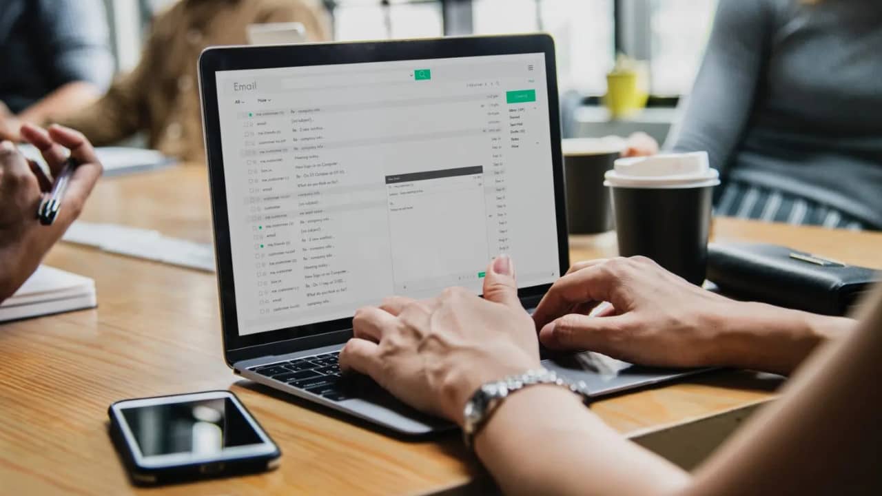 27 meilleures boîtes mail gratuites en 2025